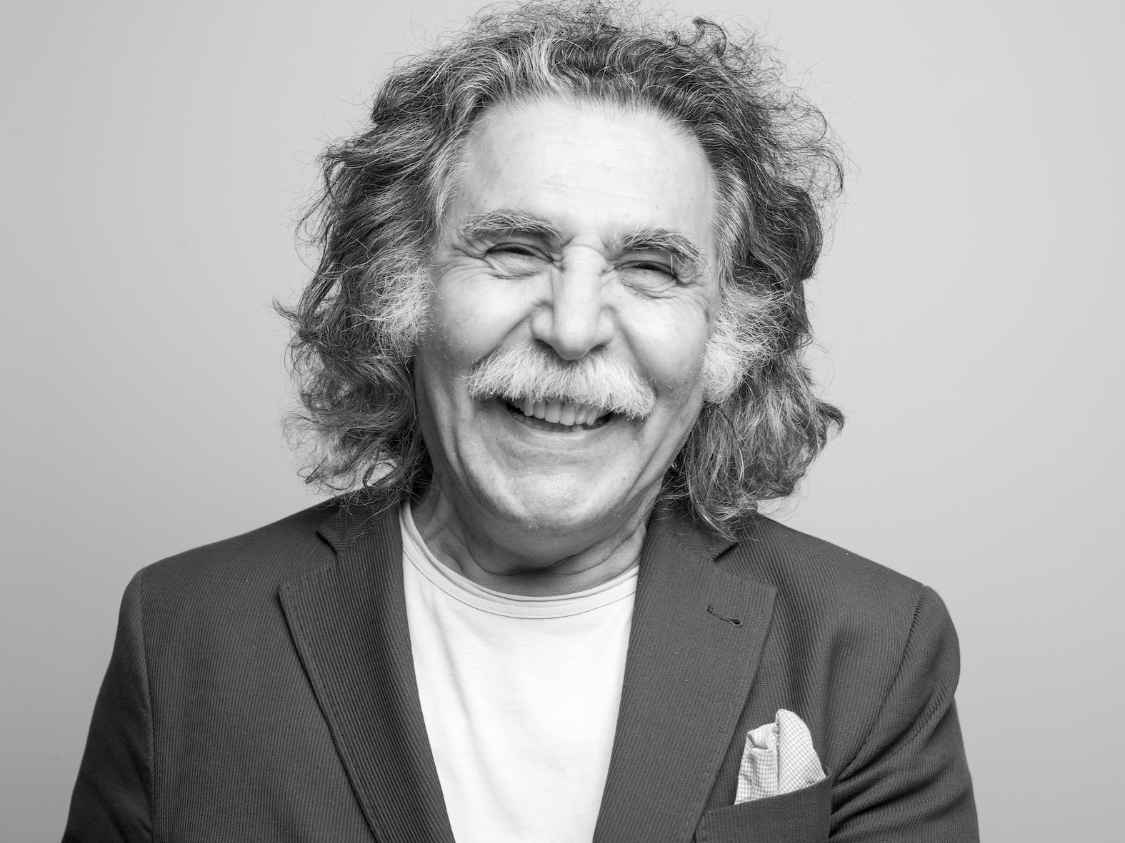 Being Dia al-Azzawi: An Exclusive Interview with Selections Magazine ...